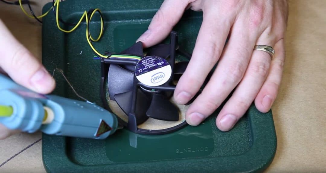 How to make a Dry-Ice Powered Mini Fog Machine - The Geek Pub