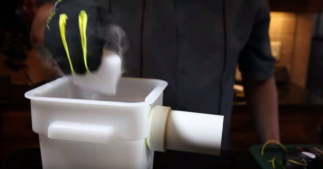 How to make a Dry-Ice Powered Mini Fog Machine - The Geek Pub