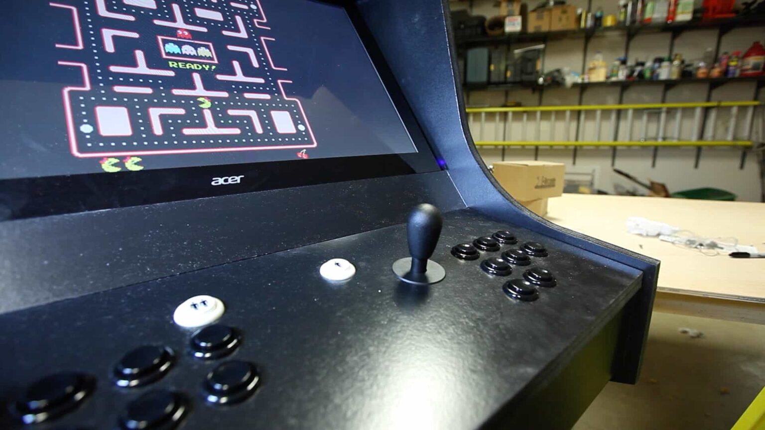 MAME Cabinet - Buy or Build One! - The Geek Pub