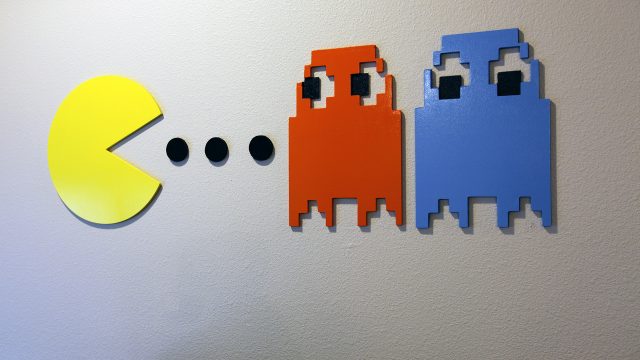 How to Make Pac-Man Wall Art - The Geek Pub