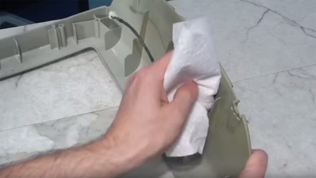 Make an iMac Cat House - The Geek Pub