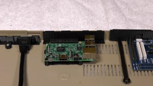 Raspberry Pi Commodore 64 - The Geek Pub