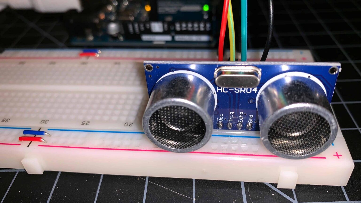 How to use a Tape Measure (The Right Way) - The Geek Pub