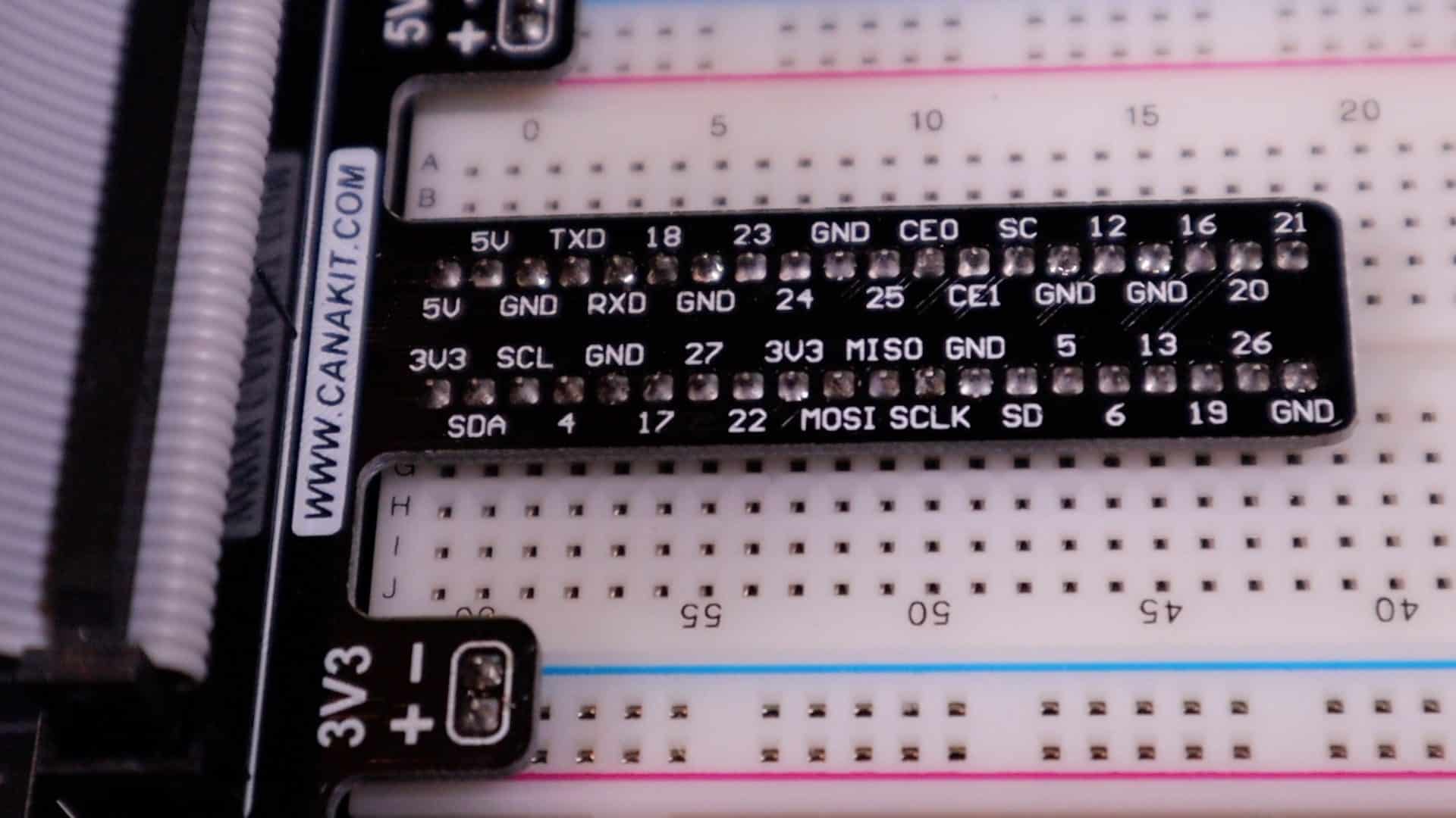 Using the DHT11 Temperature Sensor with the Raspberry Pi - The Geek Pub