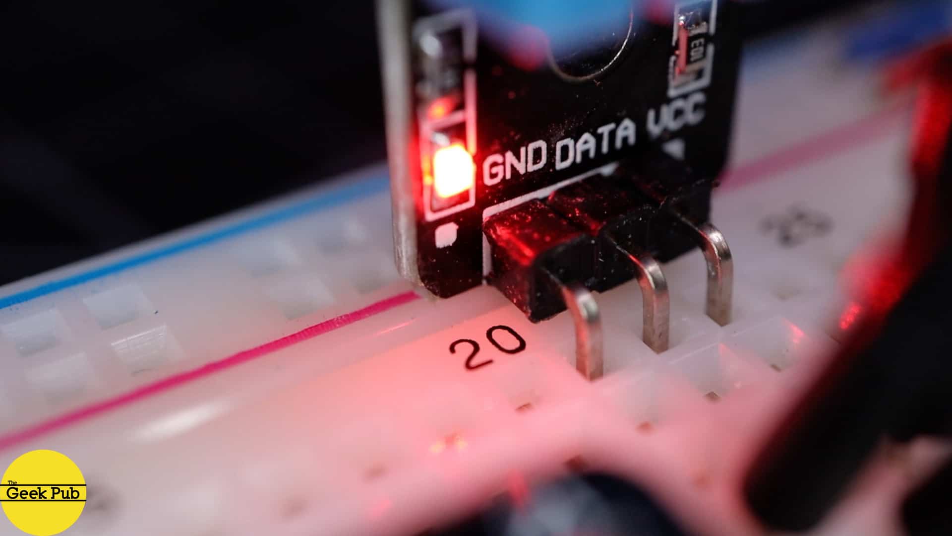 Using the DHT11 Temperature Sensor with the Raspberry Pi - The Geek Pub