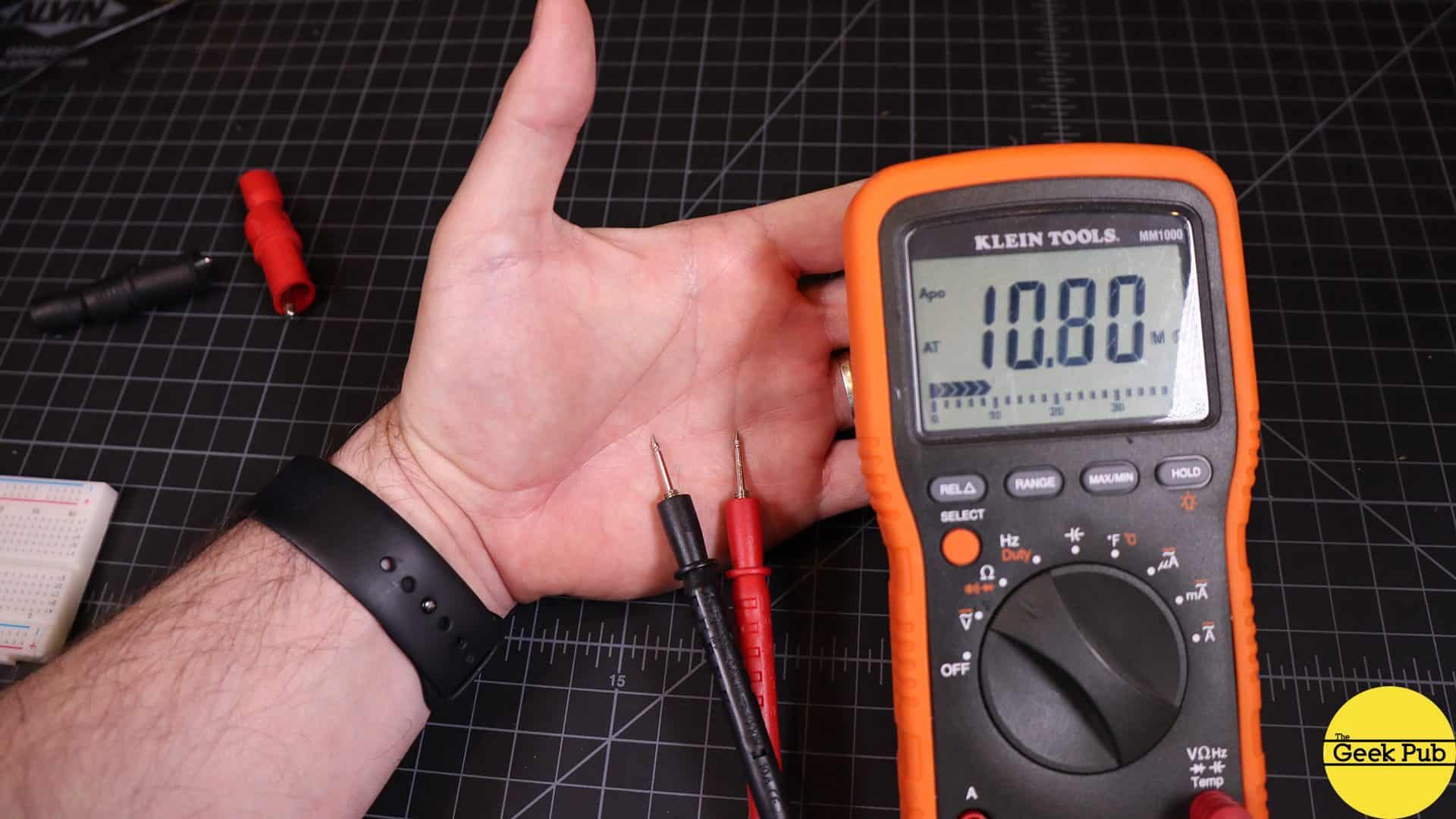 What is Resistance? Ohms? - Electricity Basics - The Geek Pub