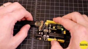Oscilloscope Tutorial (Learn the Basics) - The Geek Pub