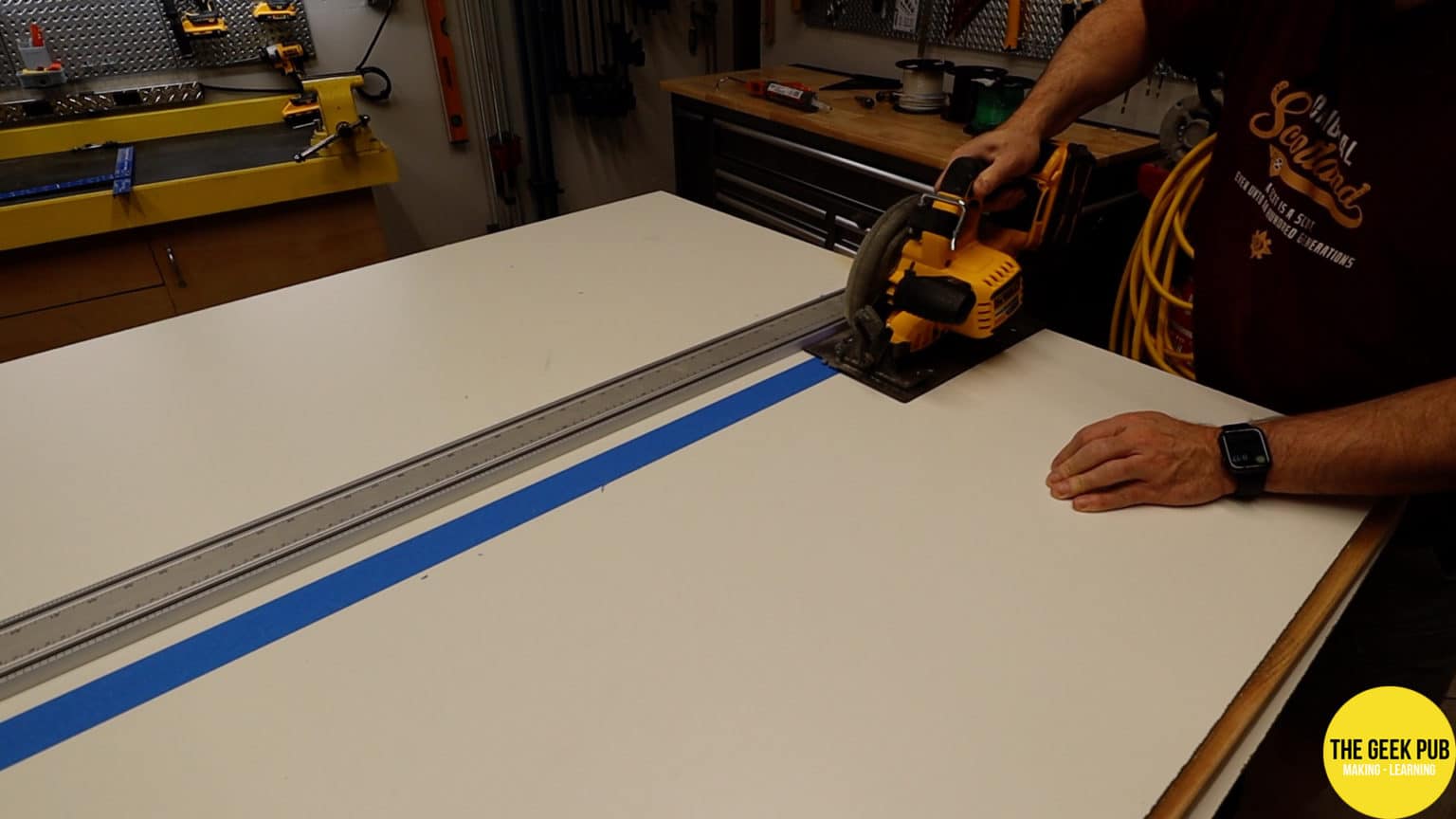 Build the Ultimate Electronics Workbench - The Geek Pub