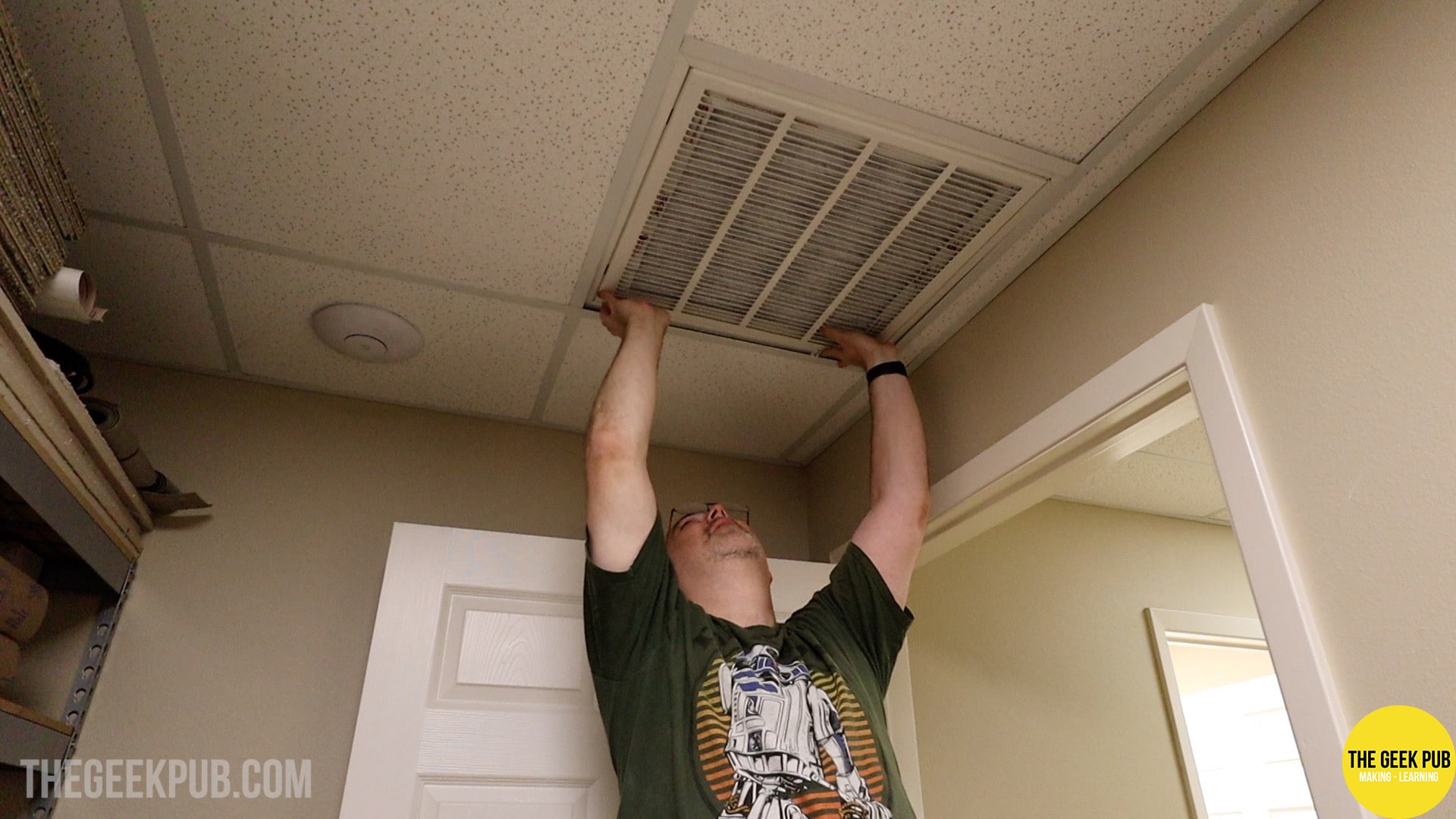 Venting the Server Room - The Geek Pub