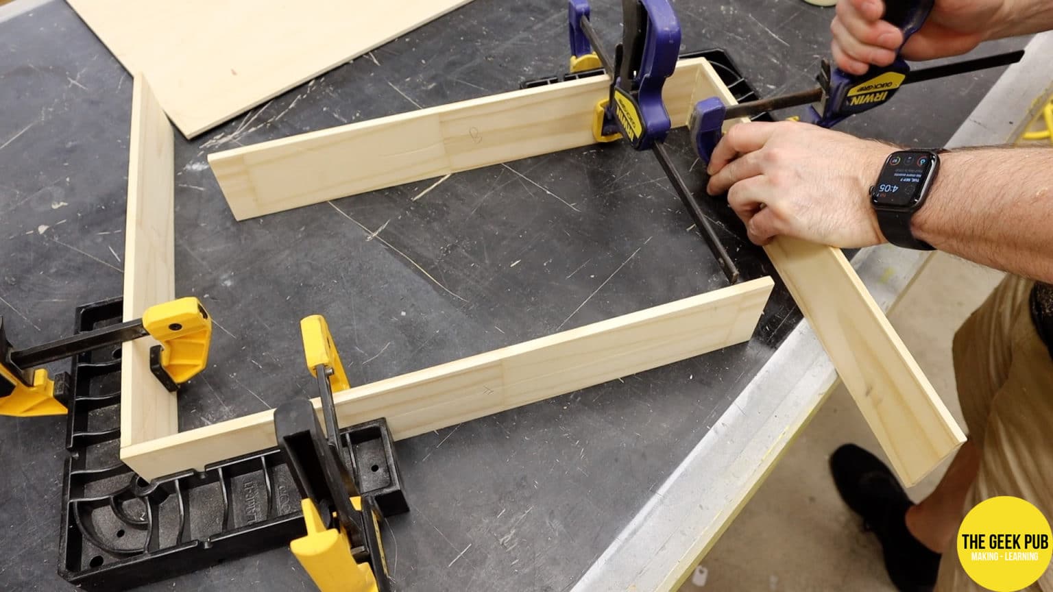 The Apple 1 Case - The Geek Pub