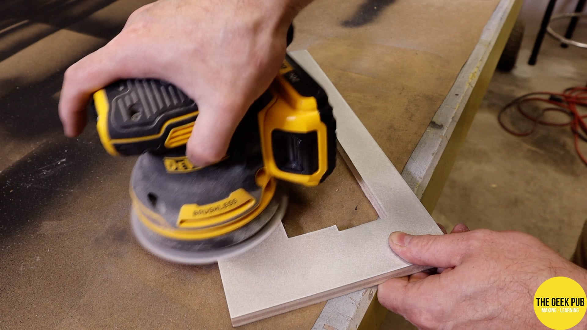 The Apple 1 Case - The Geek Pub