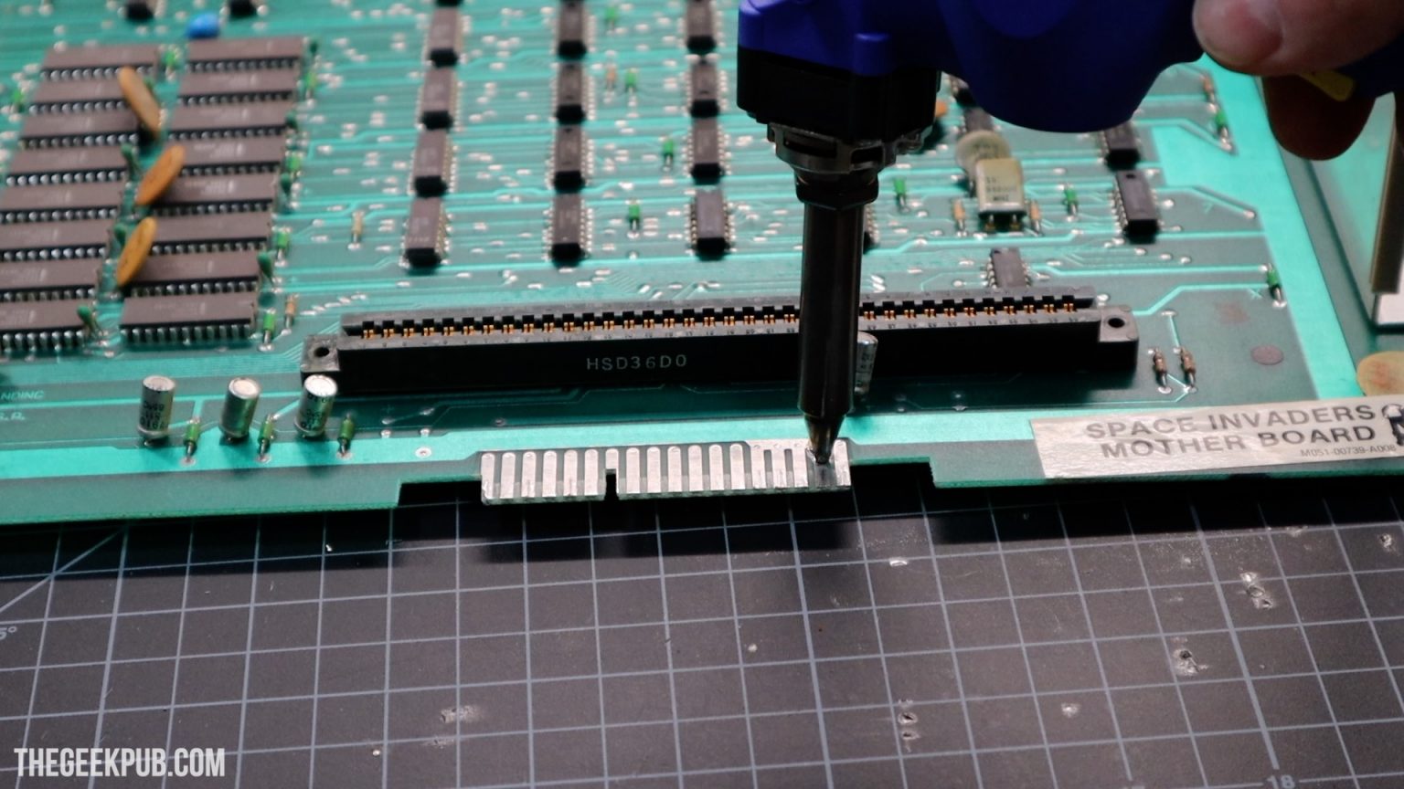 Space Invaders Arcade Repair - The Geek Pub