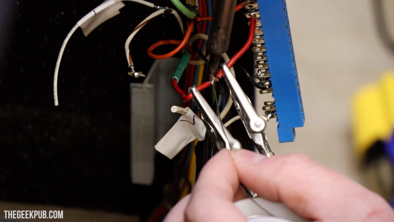 Space Invaders Arcade Repair - The Geek Pub