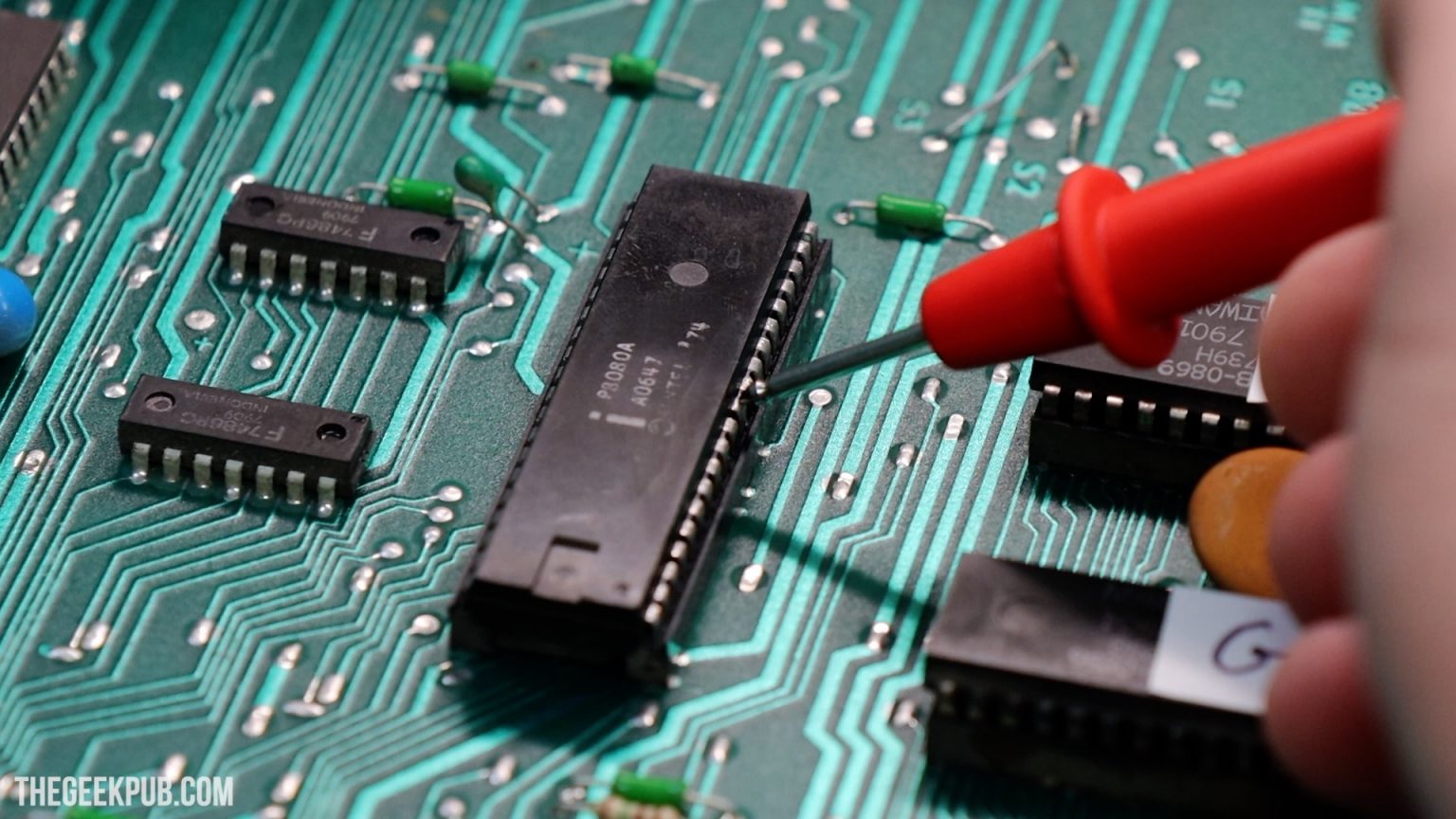 Space Invaders Arcade Repair - The Geek Pub